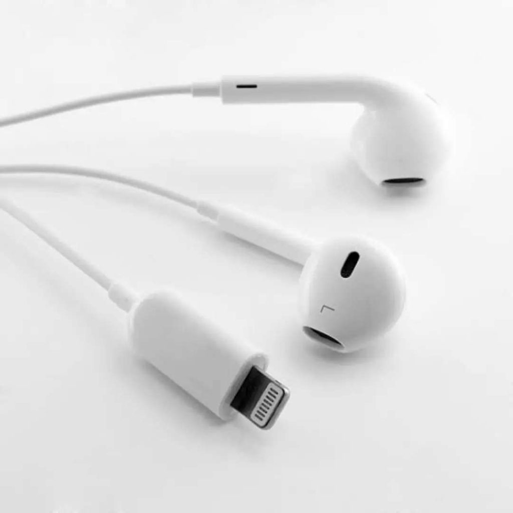 Apple EarPods Lightning Connector Original Handsfree with 1 Year ...